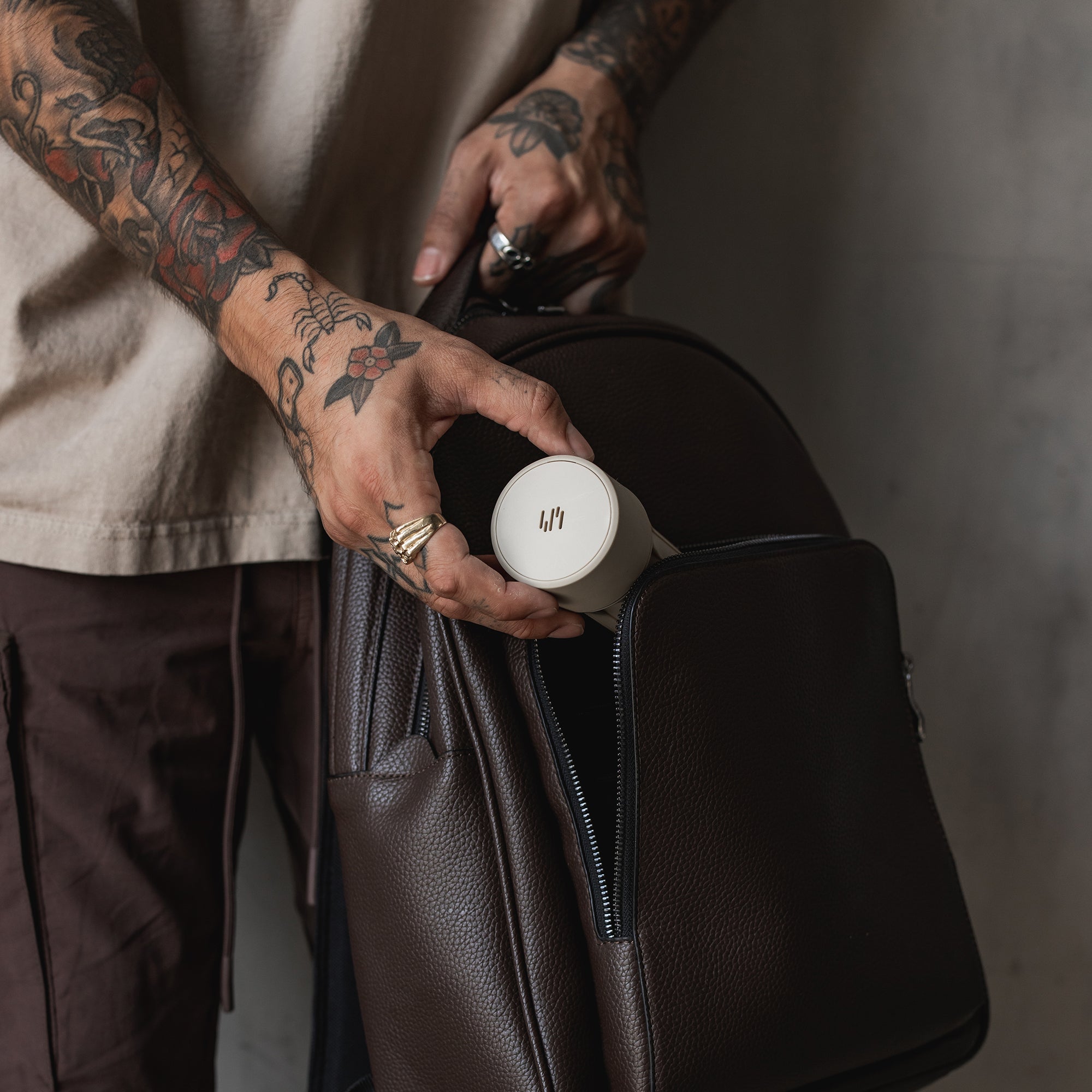 The Staze Preserve Vacuum Seal Jar - Clay – Astrid Alchemy